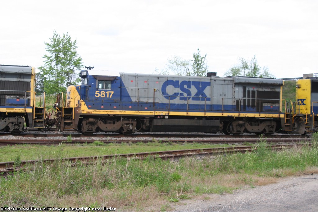 CSX 5817